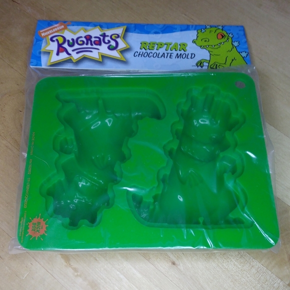 Nickelodeon | Kitchen | Nick Box Exclusive Nickelodeon Rugrats Reptar ...